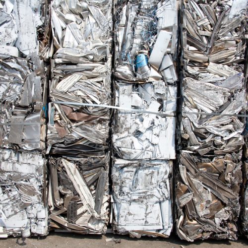 Reciclaje de metal | Símbolo, maquinaria y proceso a seguir
